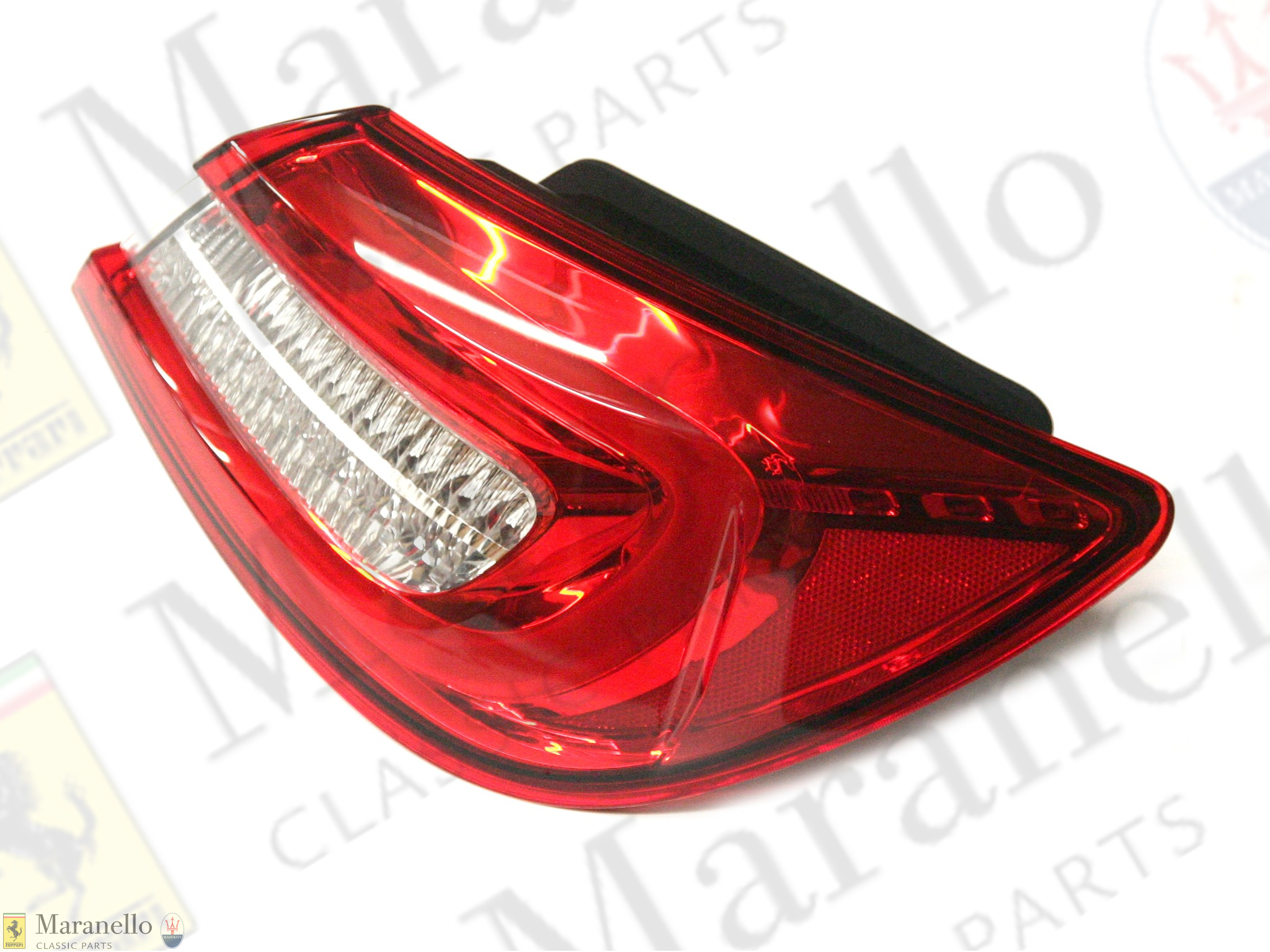 Maserati part 670001628 - RH Rear Light Fixed Side | Maranello Classic ...